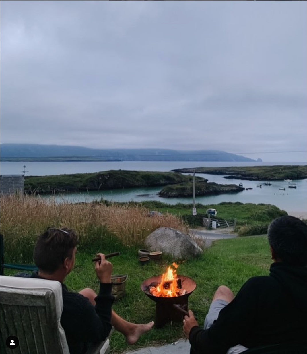 Standard & Twain – Standard & Twain